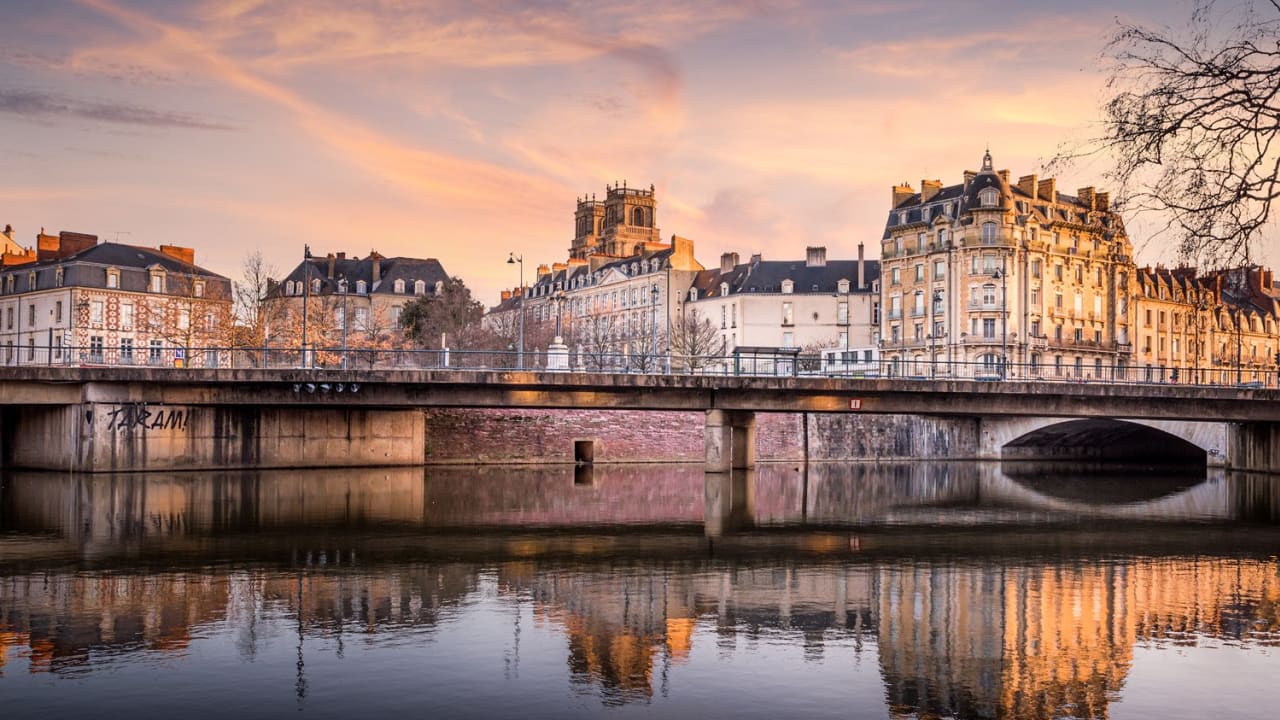 Marché immobilier à Rennes : stabilité des prix entre mars et avril 2026